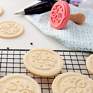 ROSANNA PANSINO by Wilton Nerdy Nummies Crazy for Cookies Set