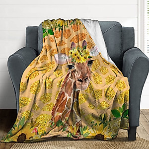 Giraffe Blanket Gifts - 40x50 Inches Aesthetic Throw Blanket for Girls & Boys - Orange Soft Fuzzy Plush Blankets for Decor