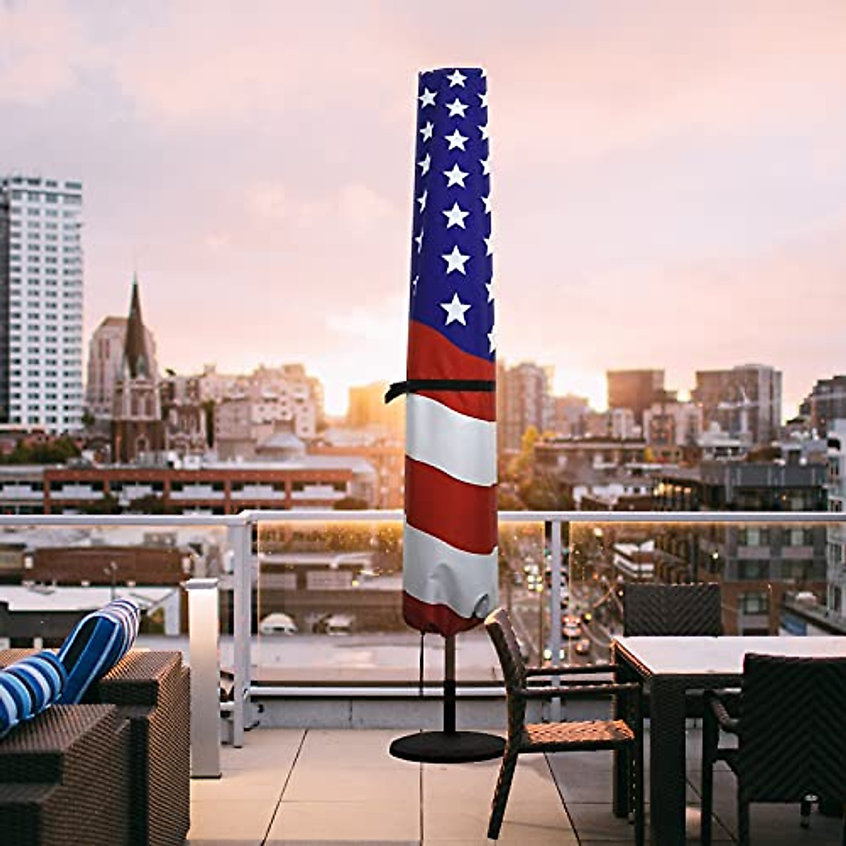 Daily Treasures American Flag Patio Umbrella Cover, 420D Oxford Fabric Umbrella Cover Waterproof with Telescopic Rod-Outside Parasol Cover Fits 8ft to 11ft Garden Outdoor Umbrella, Windproof Dustproof