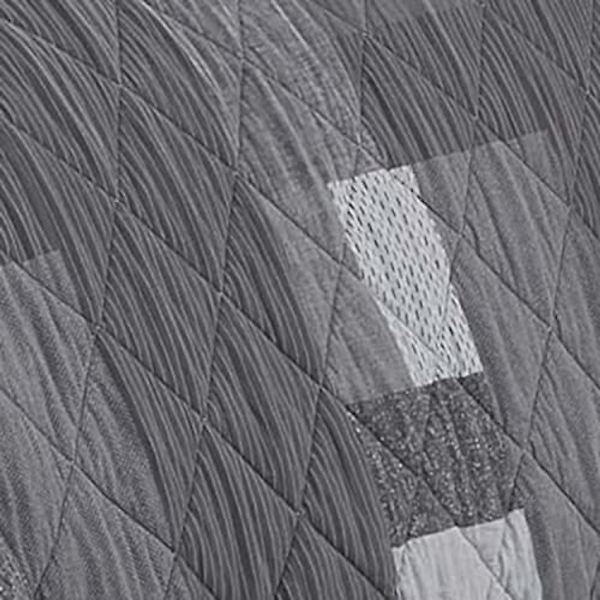 Eddie Bauer - Queen Quilt Set, Cotton Reversible Bedding with Matching Shams, Lightweight Home Decor for All Seasons (Swiftwater Charcoal, Queen)