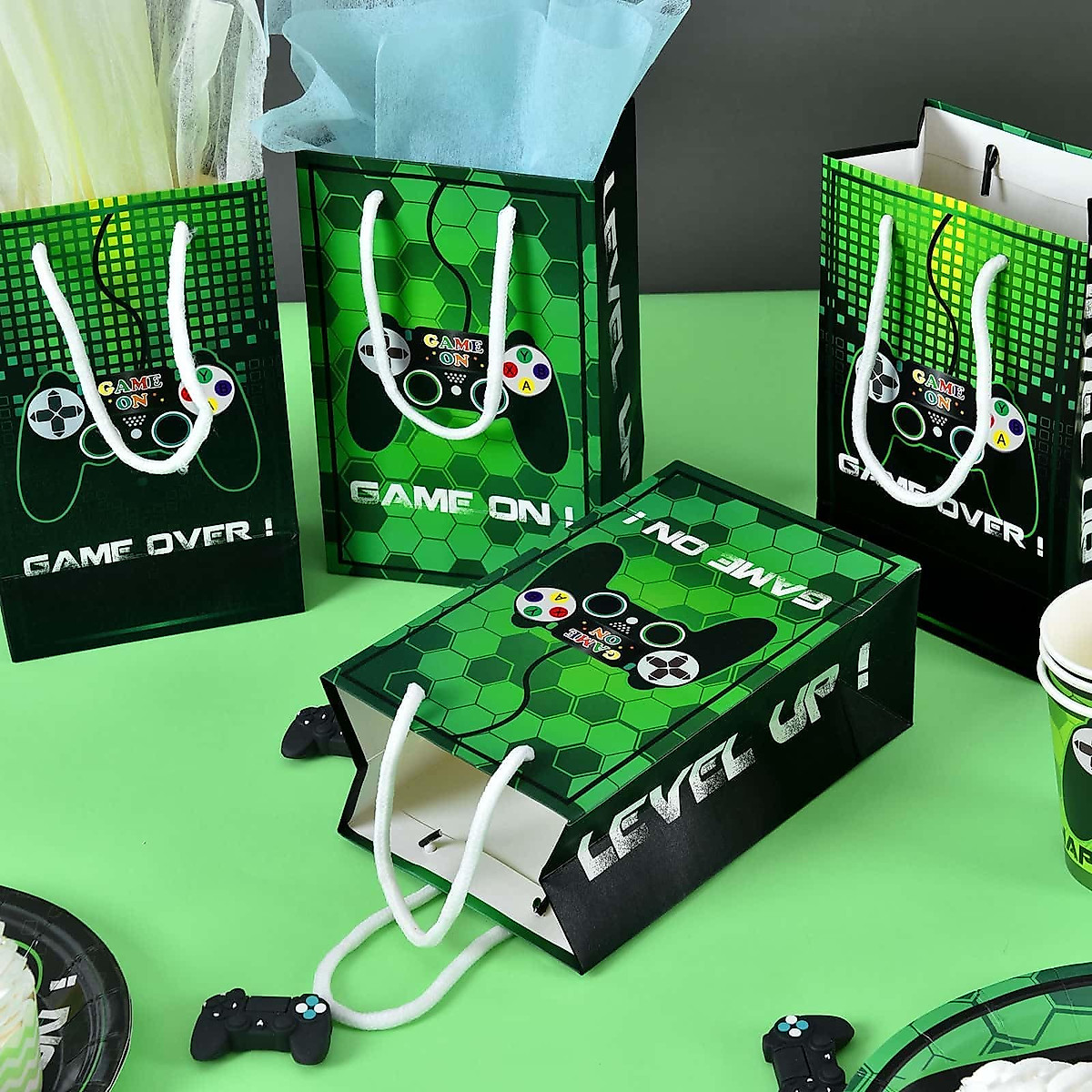 WERNNSAI Game Party Bags - 16 Pack Loot Gift Bags Party Supplies for Kids Boys Birthday Party Favor Treat Goody Bags with Handle