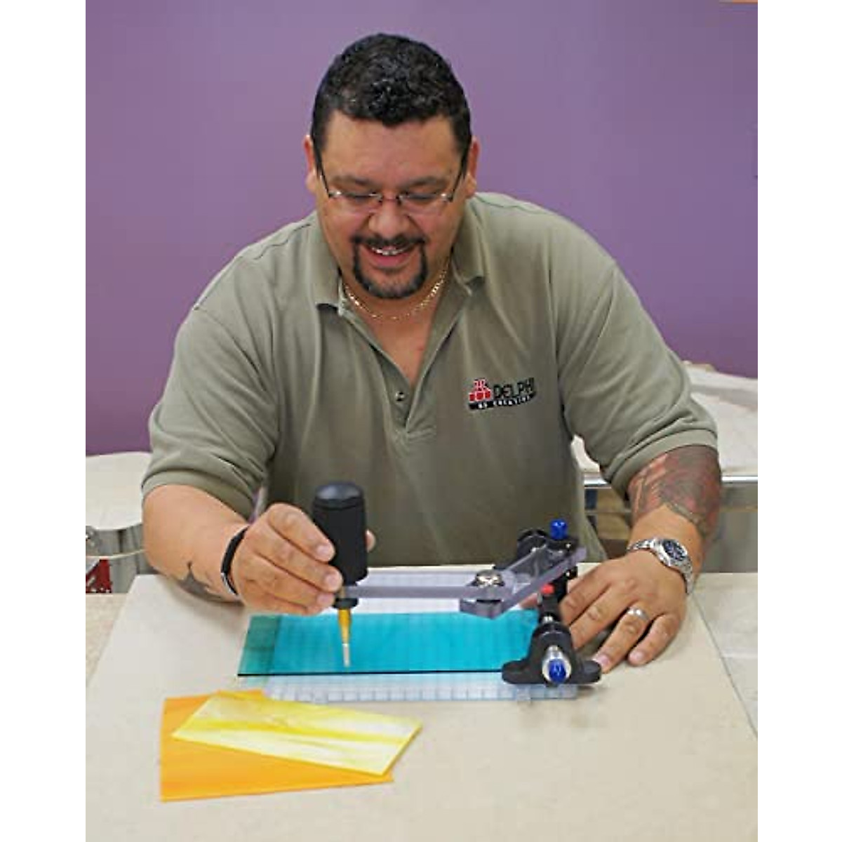 Creator's Cutter's Mate Mini Glass Cutter Includes Two Waffle Grids