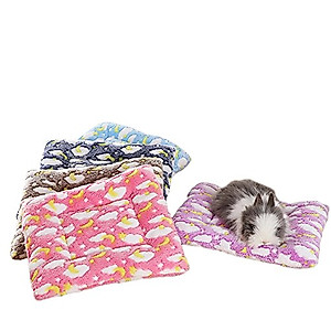 FLAdorepet Small Animal Guinea Pig Hamster Bed House Winter Warm Squirrel Hedgehog Rabbit Chinchilla Bed Mat House Nest Hamster Accessories (Medium,Random)