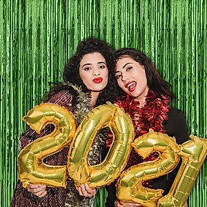 PABUES 5 Pack 3.3x9.9 Feet Green Foil Fringe Backdrop Curtains, Tinsel Streamers Birthday Party Decorations, Fringe Backdrop for Graduation, Baby Shower, Gender Reveal, Disco Party