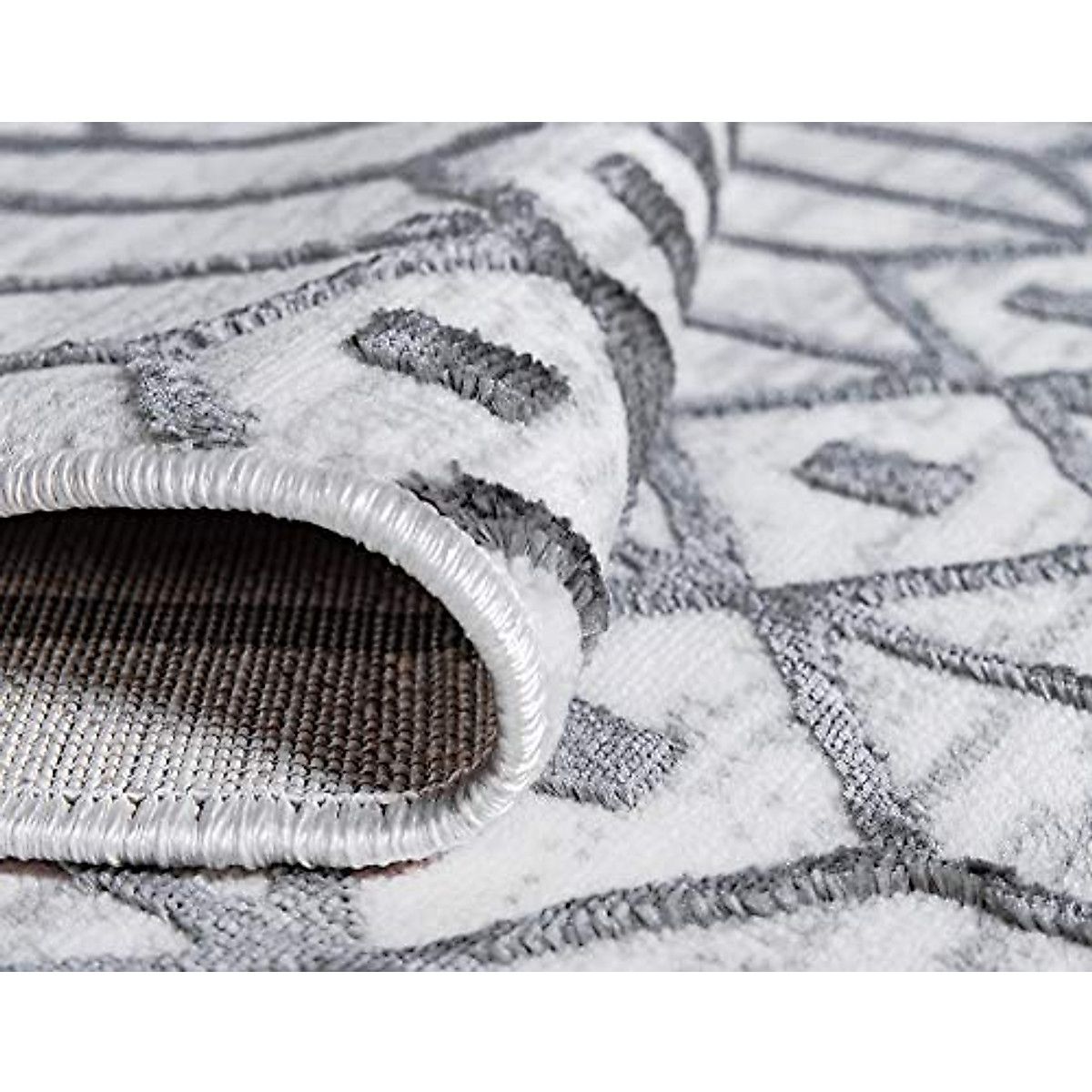 Rugs.com Lattice Trellis Collection Rug – 8 Ft Round White Low-Pile Rug Perfect for Kitchens, Dining Rooms