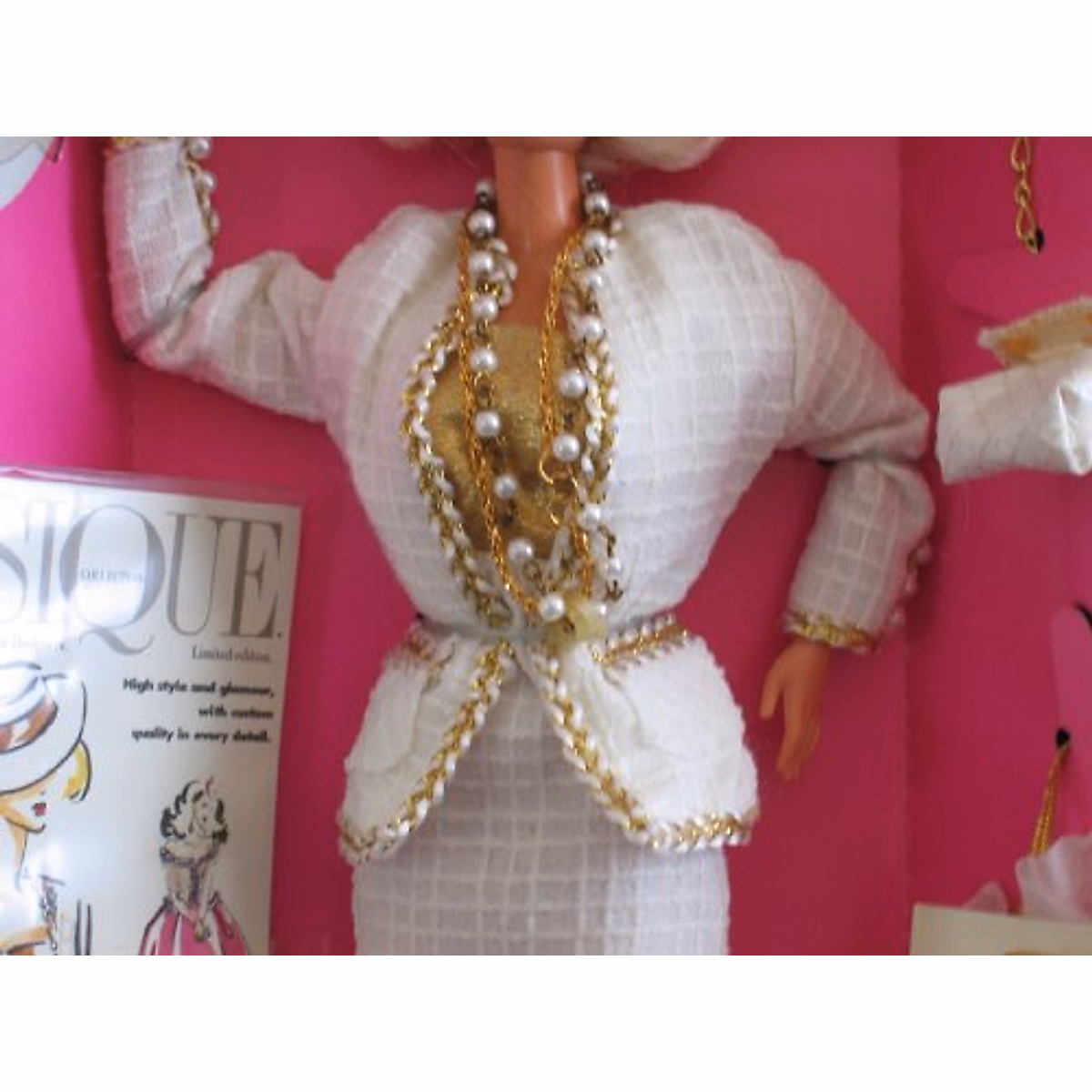 Mattel 1993 Classique City Style Barbie