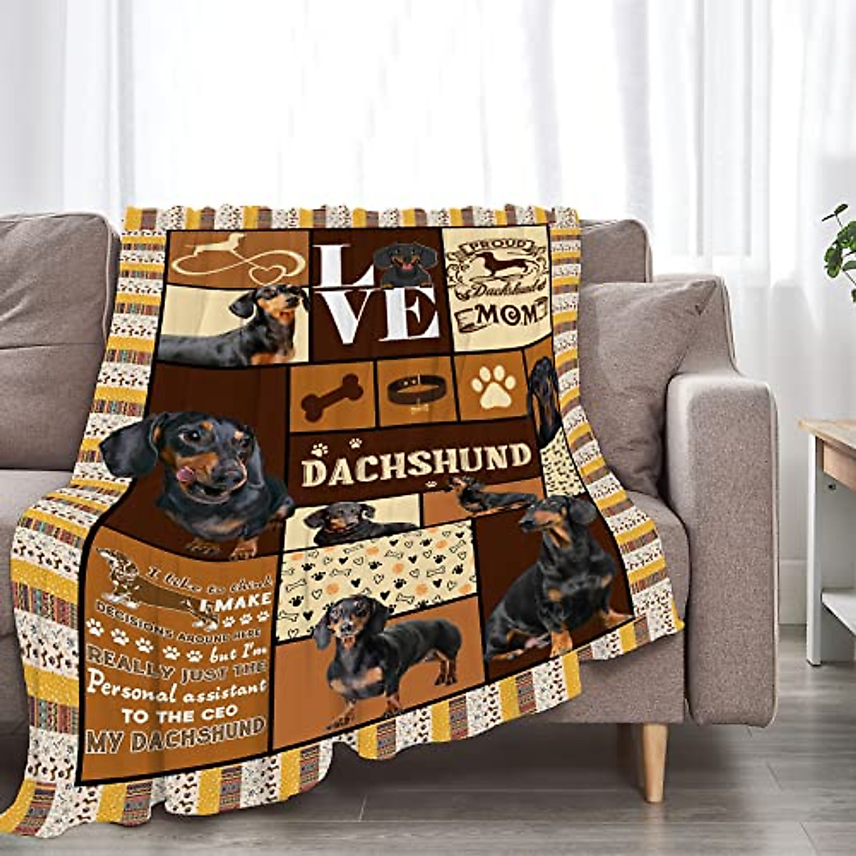 Dachshund Throw Blanket Dachshund Dog Print Blanket Gifts for Kids Adults Super Soft Cozy Warm Plush Fleece Flannel Blanket for Couch Bed Sofa Chair Living Room Dorm Decor 40''X50''
