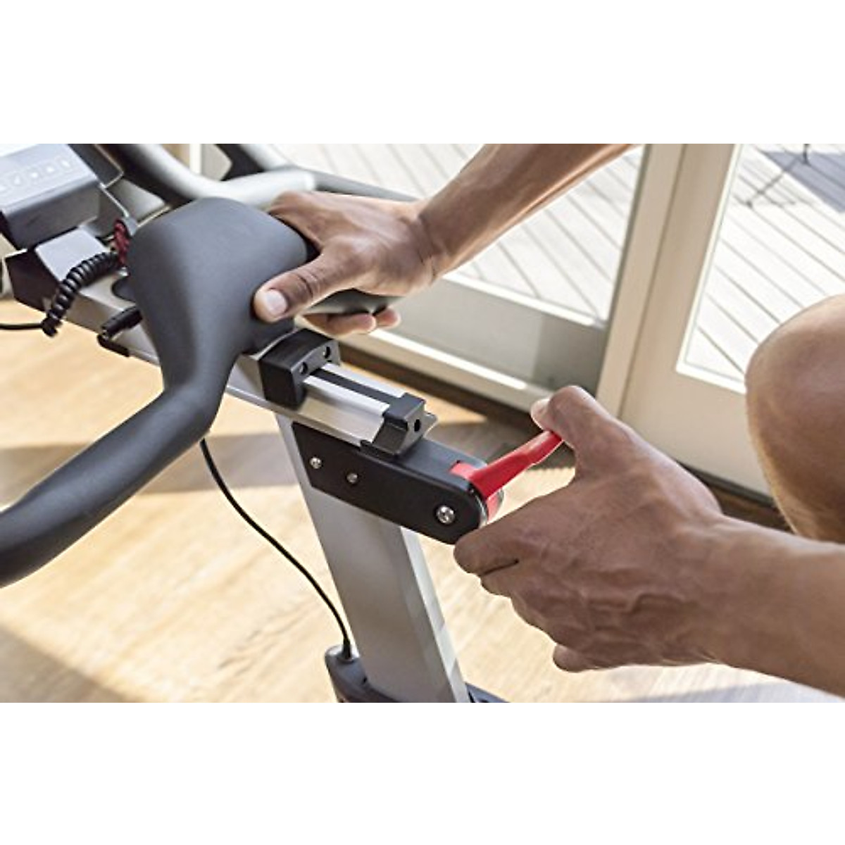 Life Fitness IC6 Indoor Cycle, Black