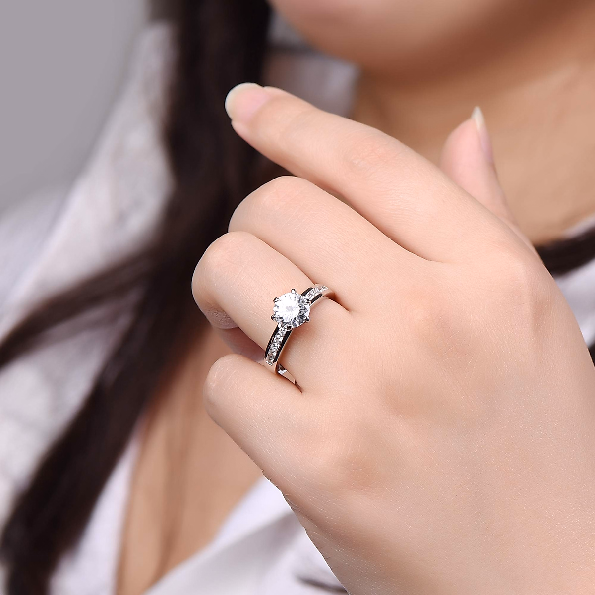 AVECON 925 Sterling Silver Engagement Ring 2.5 Carat 5A Cubic Zirconia Round Cut Solitaire Wedding Ring for Women Size 6