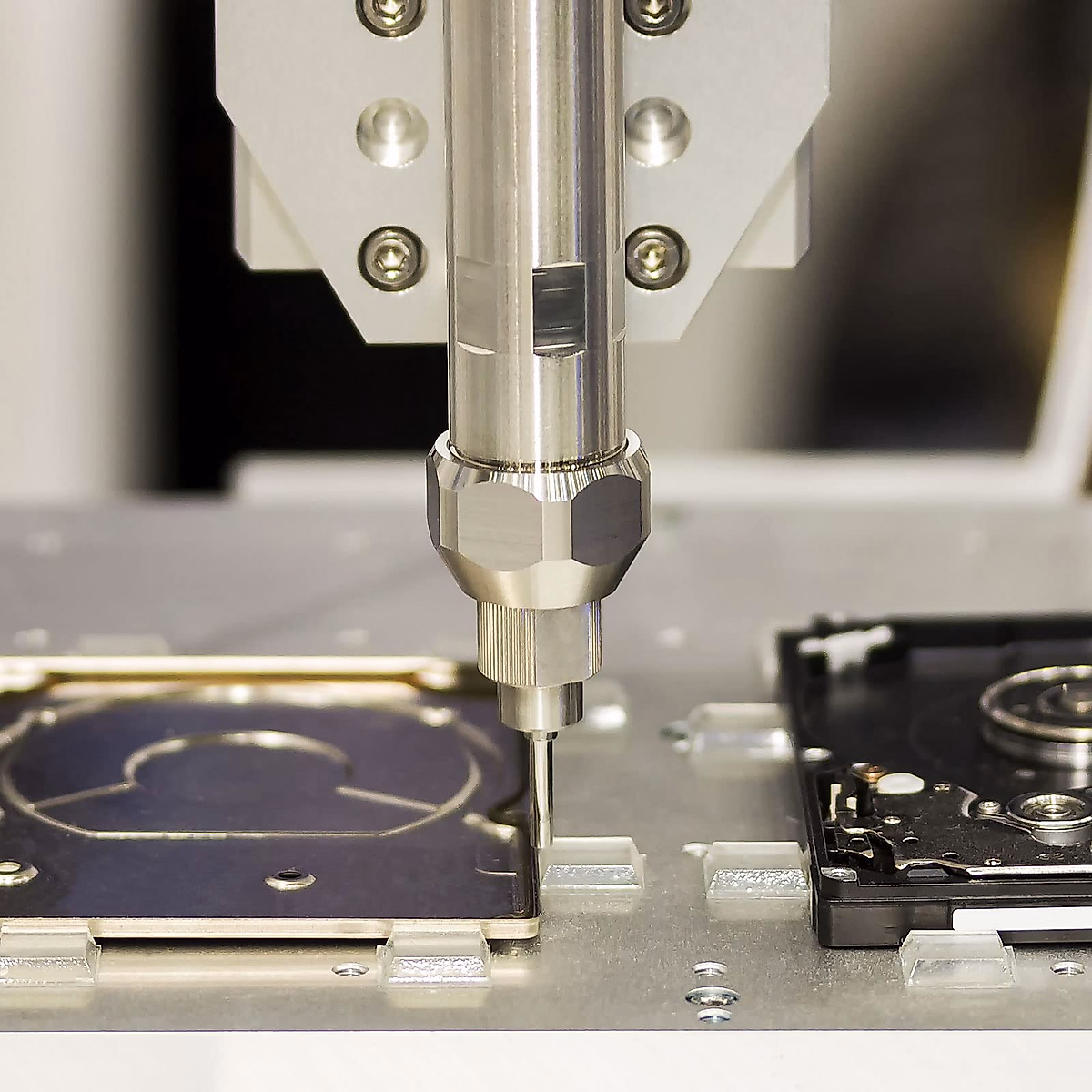 HARFINGTON 12pcs Dispensing Needles, 15 Gauge 1/2" Stainless Steel Blunt Tip 45 Degrees Bent Dispensing Needles with Luer Lock Connector for Ink Cartridges,Glue,Syringes,Woodworking