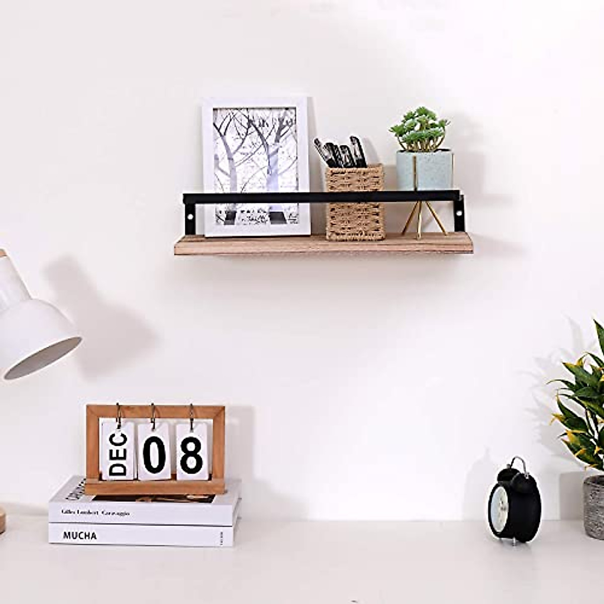 INSTORY Set of 2 Floating Shelves Wall Mounted Shelf Solid Wood Hanging Shelf Wall Storage Shelves with Protective Guards Towel Holders and Hooks - Natural Wood