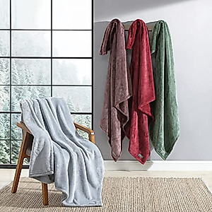Eddie Bauer- Throw Blanket, Ultra Soft Plush Home Décor, All Season Bedding (Ultra Lux Solid Green, 50 x 60)