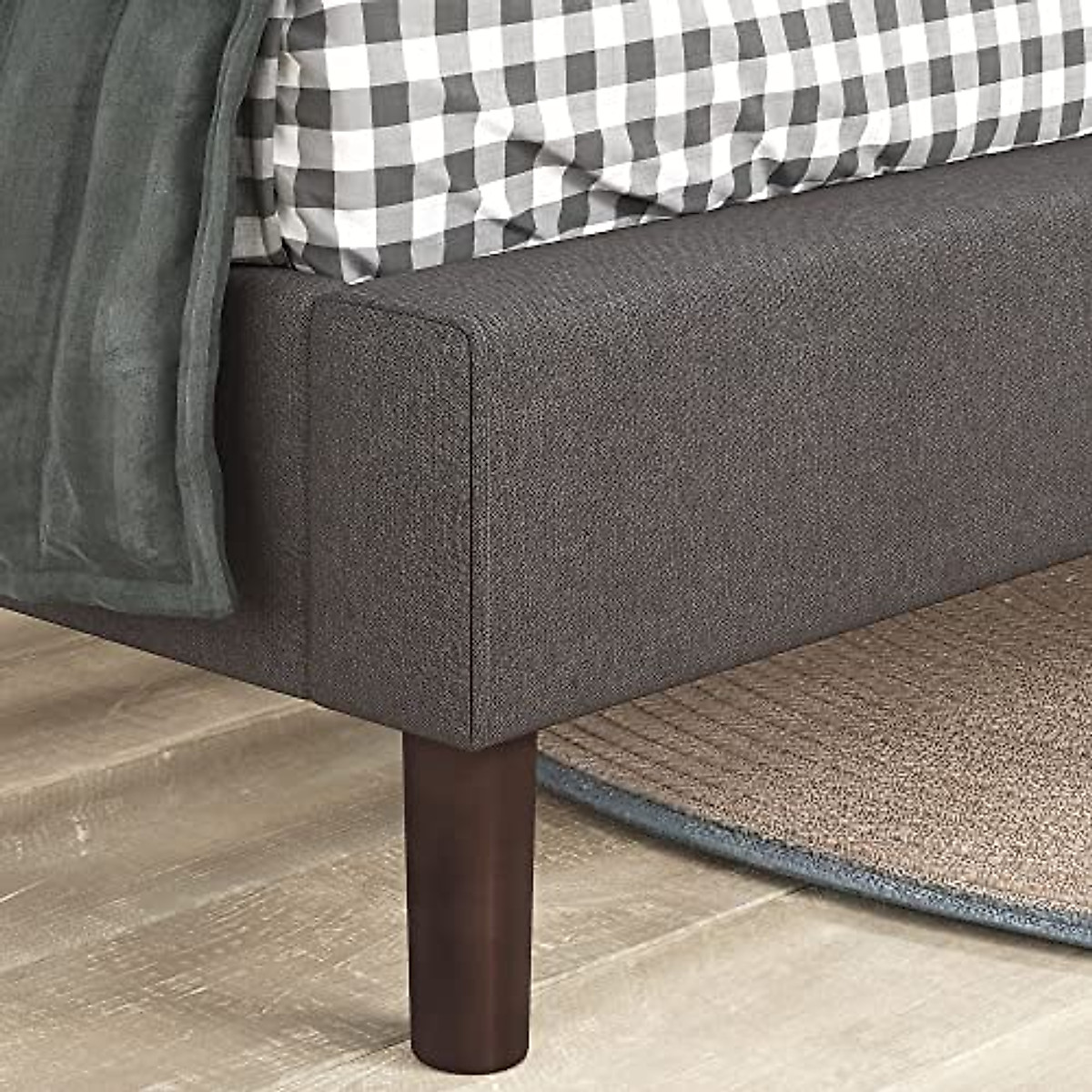 ZINUS Judy Upholstered Platform Bed Frame / Mattress Foundation / Wood Slat Support / No Box Spring Needed / Easy Assembly, King