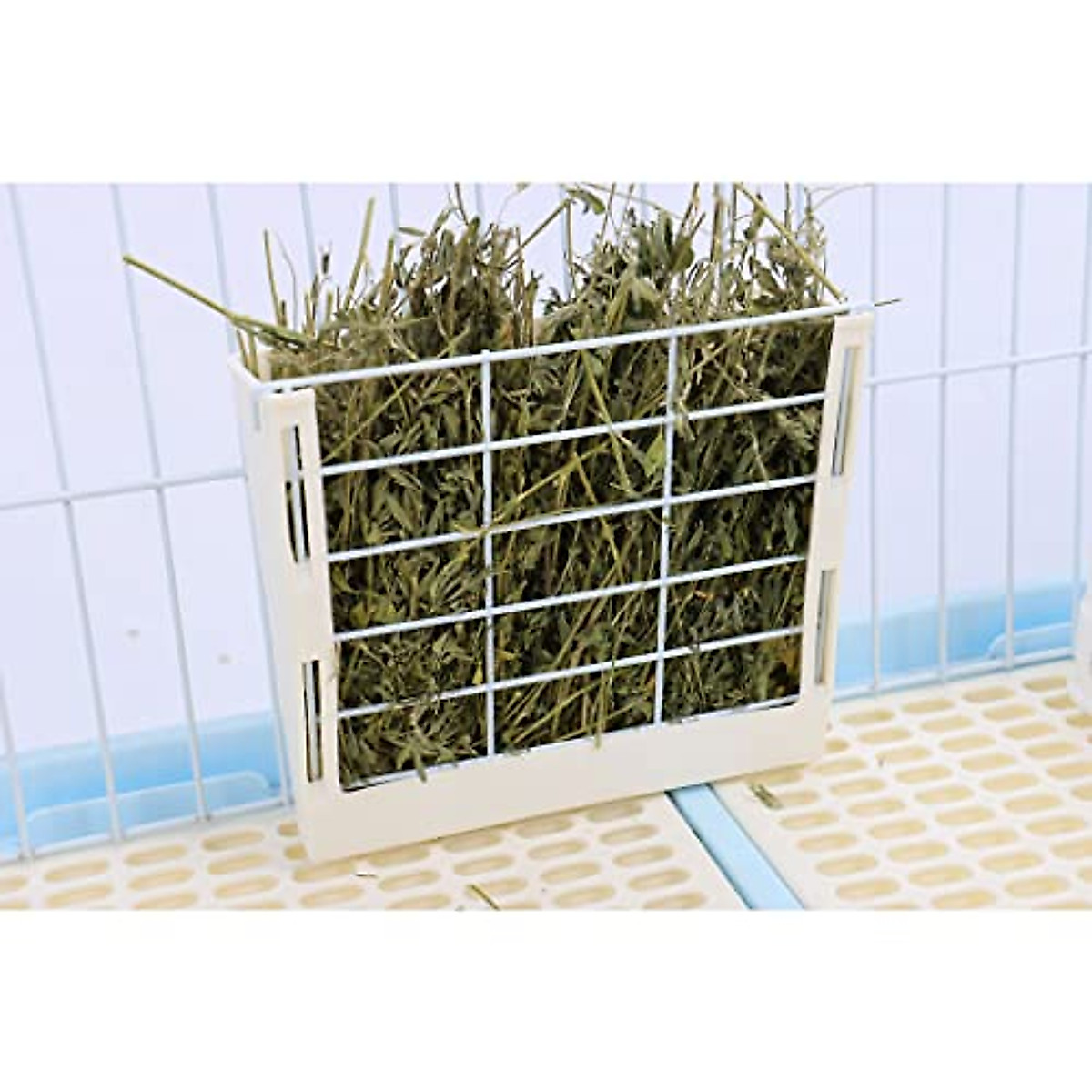 RUBYHOME Hay Feeder for Rabbits, Guinea Pigs, and Chinchillas - Minimize Waste and Mess with 9 1/4" x 3 3/4" x 8" Hanging Alfalfa and Timothy Hay Dispenser (White)