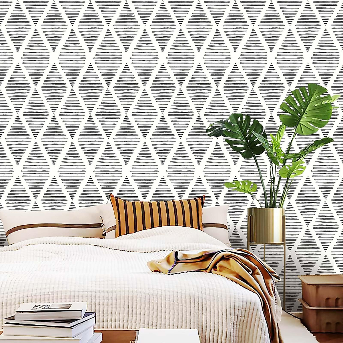 Yun-aeon 17.7" X 120" White and Black Stripe Peel and Stick Wallpaper Modern Diamond Contact Paper Geometric Removable Wallpaper Self Adhesive Wall Paper for Bedroom Drawers Cabinets Decor Vinyl