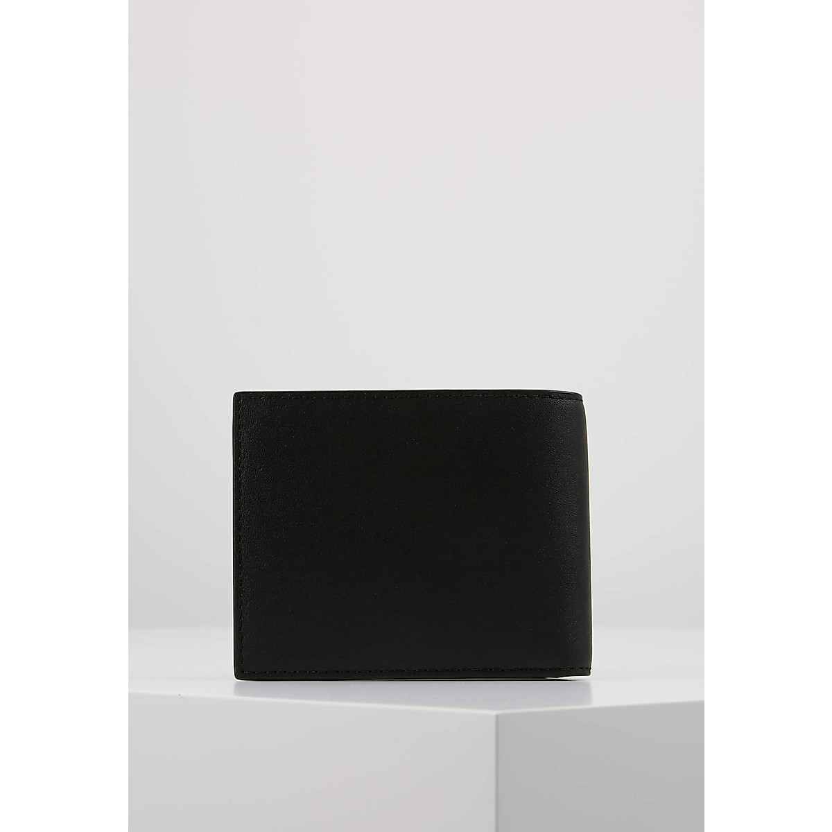 Lacoste NH1115FG000 Mens Fitzgerald Small Billfold Wallet Wallet, Black, One Size