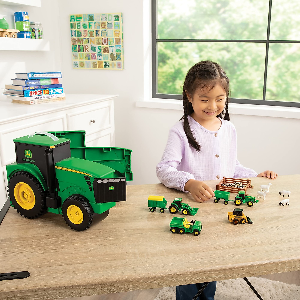 John Deere Value Set and Carrying Case - Portable Tractor-Shaped Carrying Case with 10 Compartments - Farm Toys - 18 Count - 3 Years and Up,Black/ Green/ Yellow