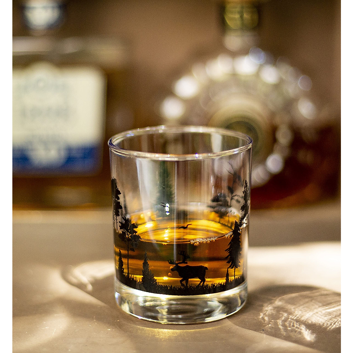 Whiskey Glasses set of 2 cocktail glasses bourbon glass Old Fashioned Glasses Gifts for holiday, Men,11 ounce