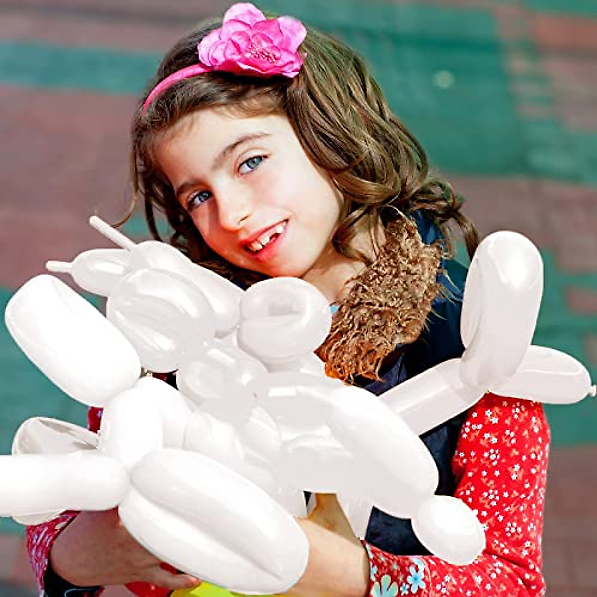 200 Pieces Long Twisting Balloons Latex Twist Balloons 260Q Animal Modeling Balloons Twist Magic Sculpting Balloons Thickening Latex Balloons for Christmas Birthday Wedding Party Decorations (White)