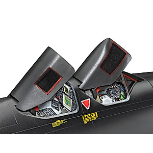 Revell Level 5 Model Kit Lockheed SR-71A Blackbird Stealth Aircraft The World's Fastest Stealth Jet 1/48 Scale Model
