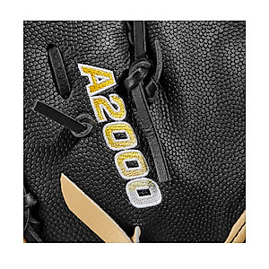 WILSON 2023 A2000® 1679SS 12.5” Baseball First Base Mitt - Left Hand Throw