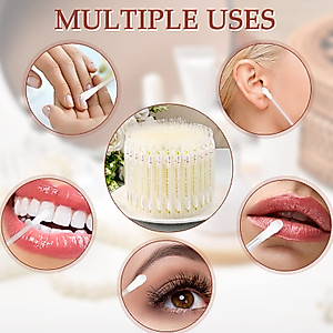 Hoolerry 200 Pcs Vitamin E Lip Oil Disposable Cotton Swabs Vitamin E Stick Oil Applicators Anti Dry Moisture Cotton Swabs for Protect Lip Use Before Teeth Whitening