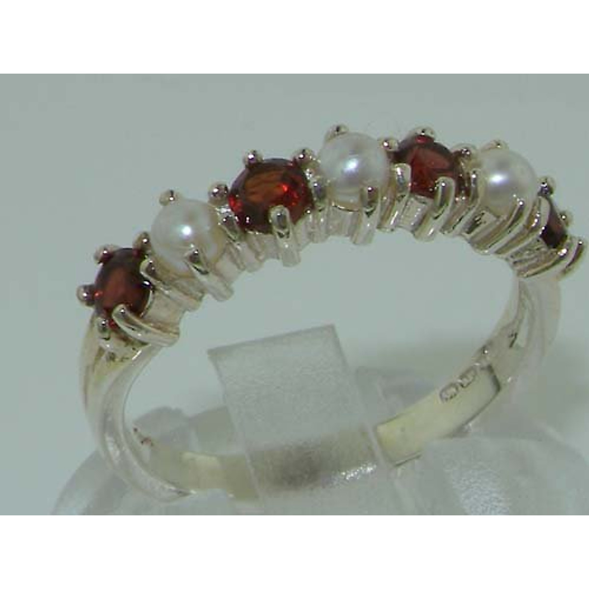 LetsBuyGold 925 Sterling Silver Cultured Pearl & Garnet Womans Eternity Ring - Size 10.25