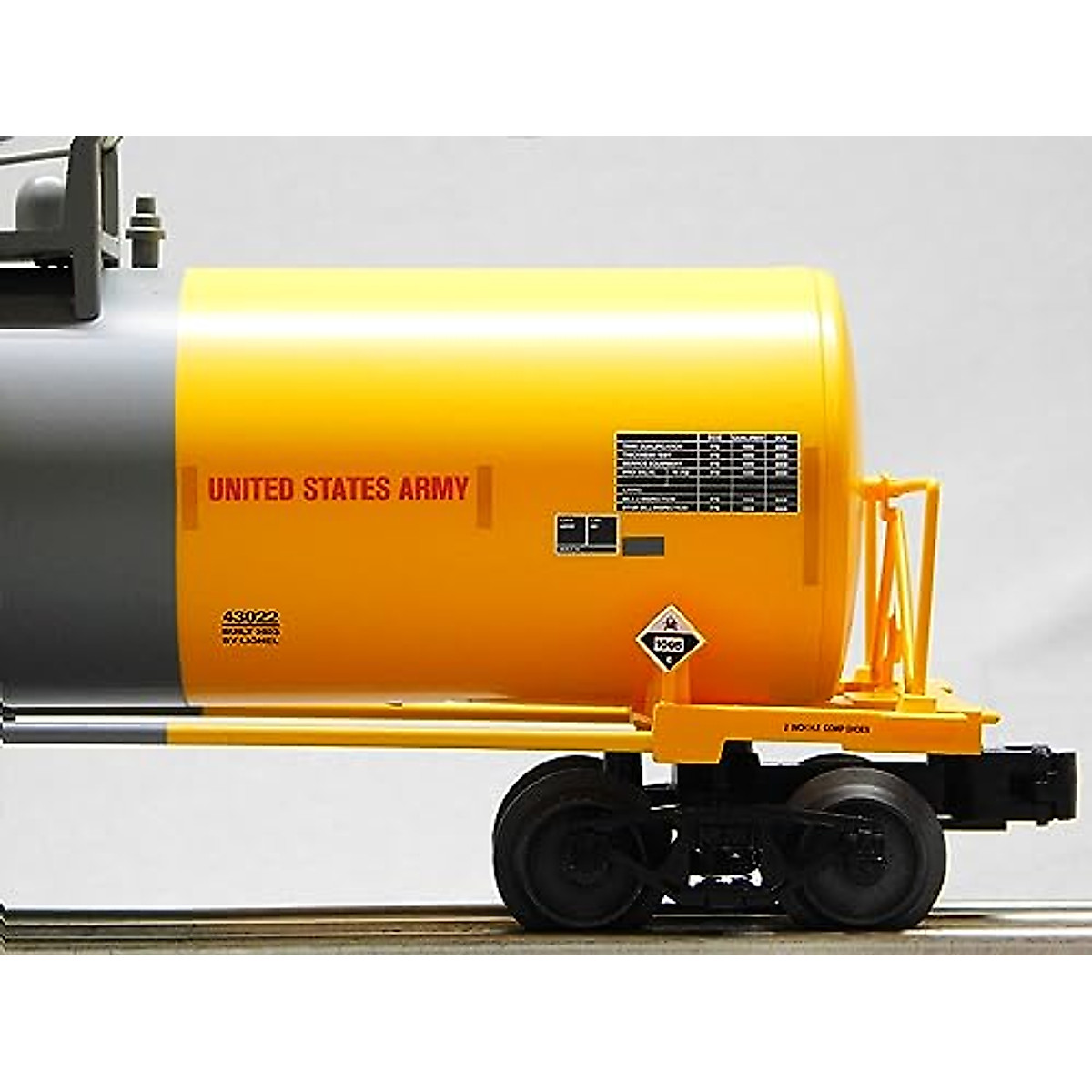 Lionel US Army UNIBODY Tank CAR O Gauge 2343022