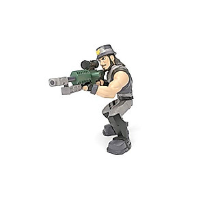 FORTNITE Battle Royale Collection: Port-A-Fort Playset & Infiltrator Figure