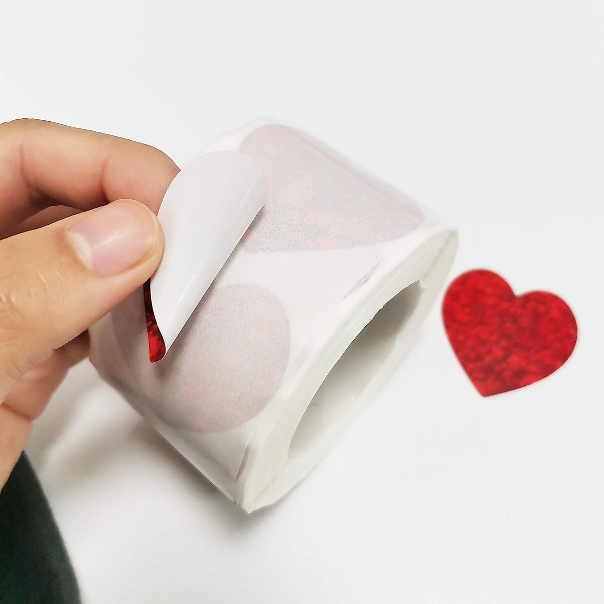 500 Pieces Heart Shaped Label Stickers,Heart Decorative Stickers,Use for Valentines Day Decor,Decorating Envelopes, Gift Boxes, Cards, Letters, Postcards, Scrapbooks, Handmade Crafts