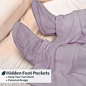 PAVILIA Fleece Blanket with Sleeves and Foot Pockets for Women Men Adult, Wearable Blanket Throw Wrap, Warm Cozy Extra Soft Sleep Hug Blanket with Feet, Gift for Women Mom (Light Purple)