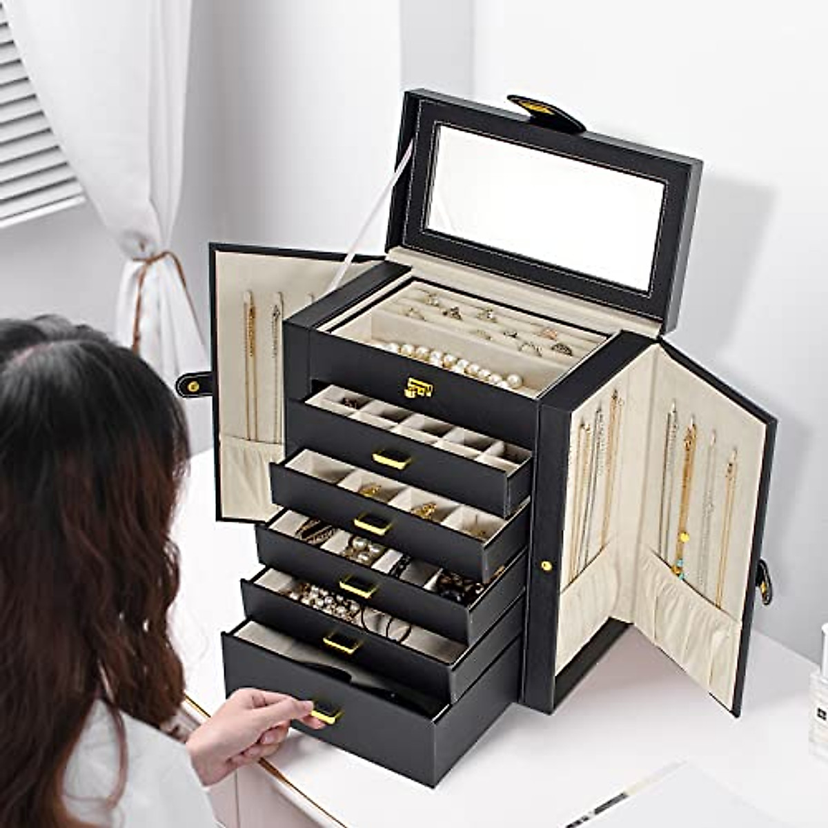 AKOZLIN Huge Jewelry Box Organizer Functional Lockable, Extra Large Leather Jewelry Storage Case for Women Girls Ring Necklace Earring Bracelet Holder Organizer with Mirror Black