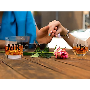 MR and mrs Gifts for Couple - Wedding Gifts for Bride and Groom, Engagement&Bridal Shower Gift,Unique Presents for Anniversary Couple,Married,His and Her