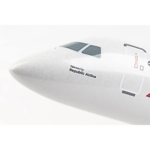 Daron Worldwide Trading SKR763 Skymarks American Eagle ERJ175 1/100 New Livery Republic Model Kit