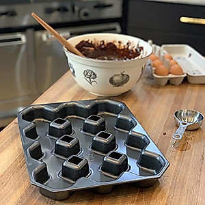 Bakelicious Original Crispy Corner Brownie Pan, Non-Stick