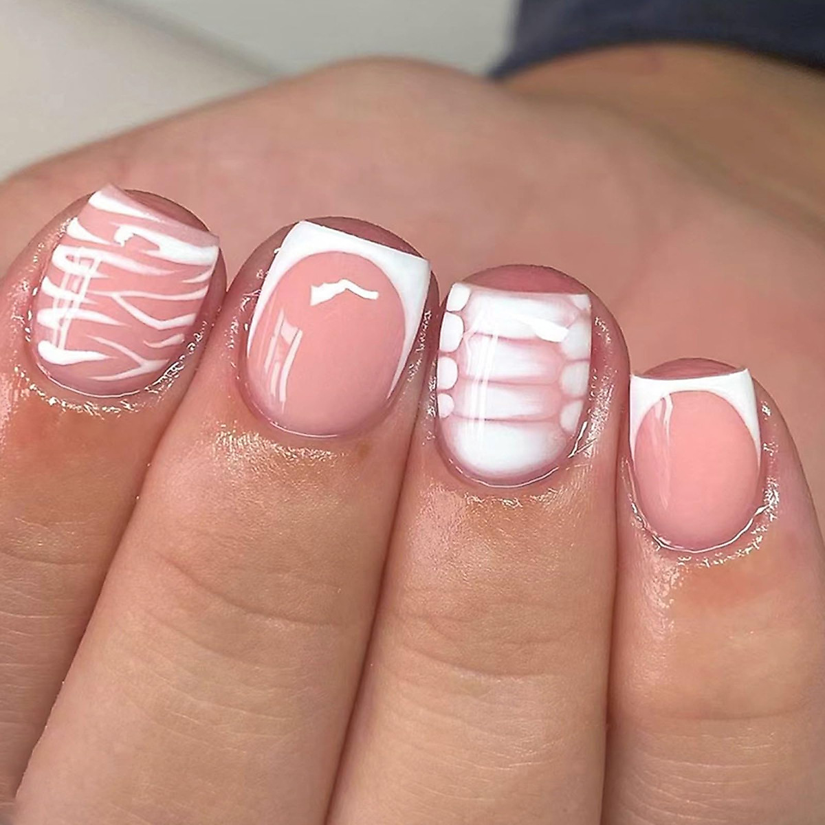 French Tip Press on Nails Short False Nails White Nail Tips Acrylic Nails with Ripple Design Fake Nails Square Shape Glue on Nails Cute White Artificial Nails Short Stick on Nails for Women Decoration