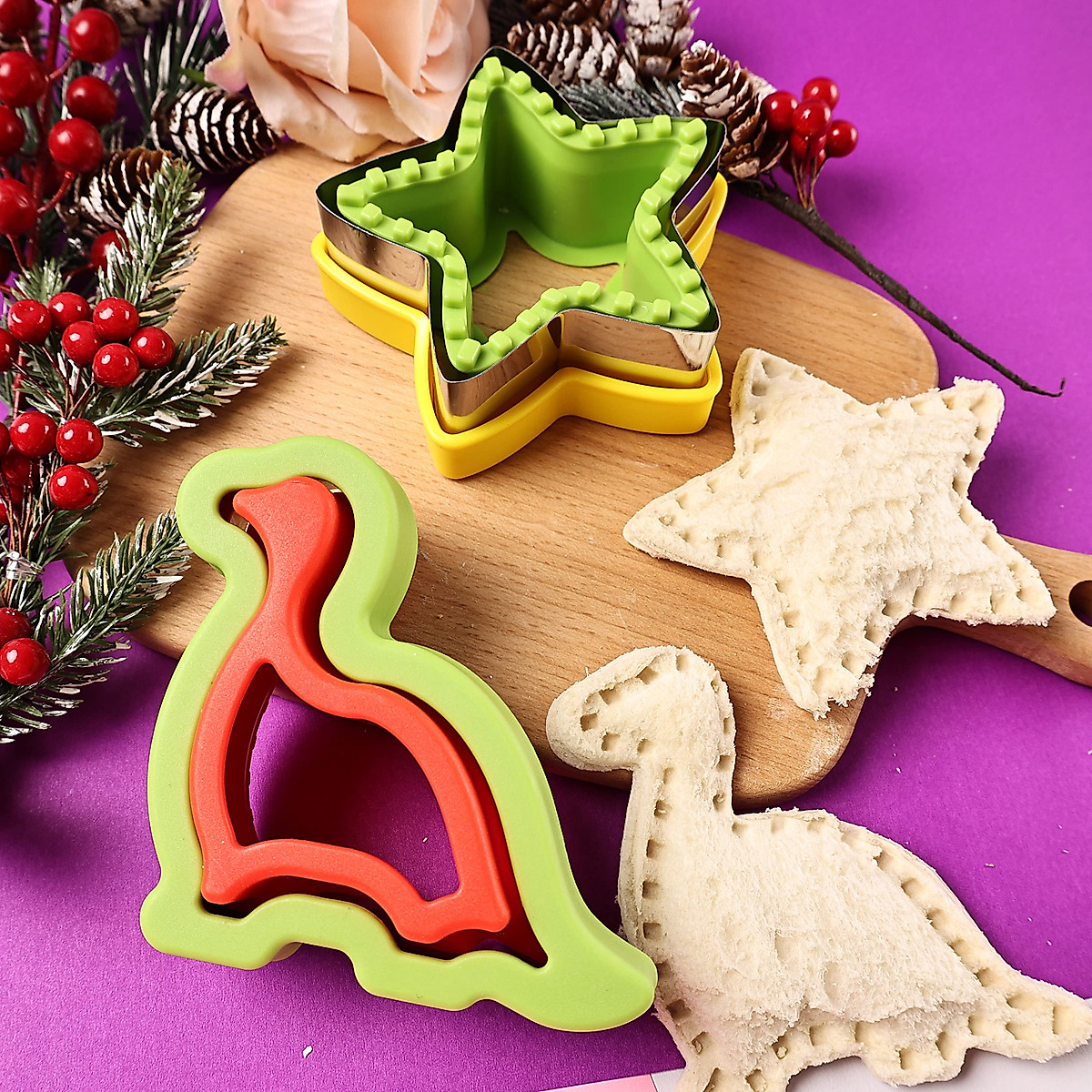Sandwich Cutters and Sealers, Bread Sandwich Decruster Pancake Maker DIY Cookie Cutters for Kids Bento -Shapes Include Heart, Star, Dinosaur, Paw Print & Unicorn