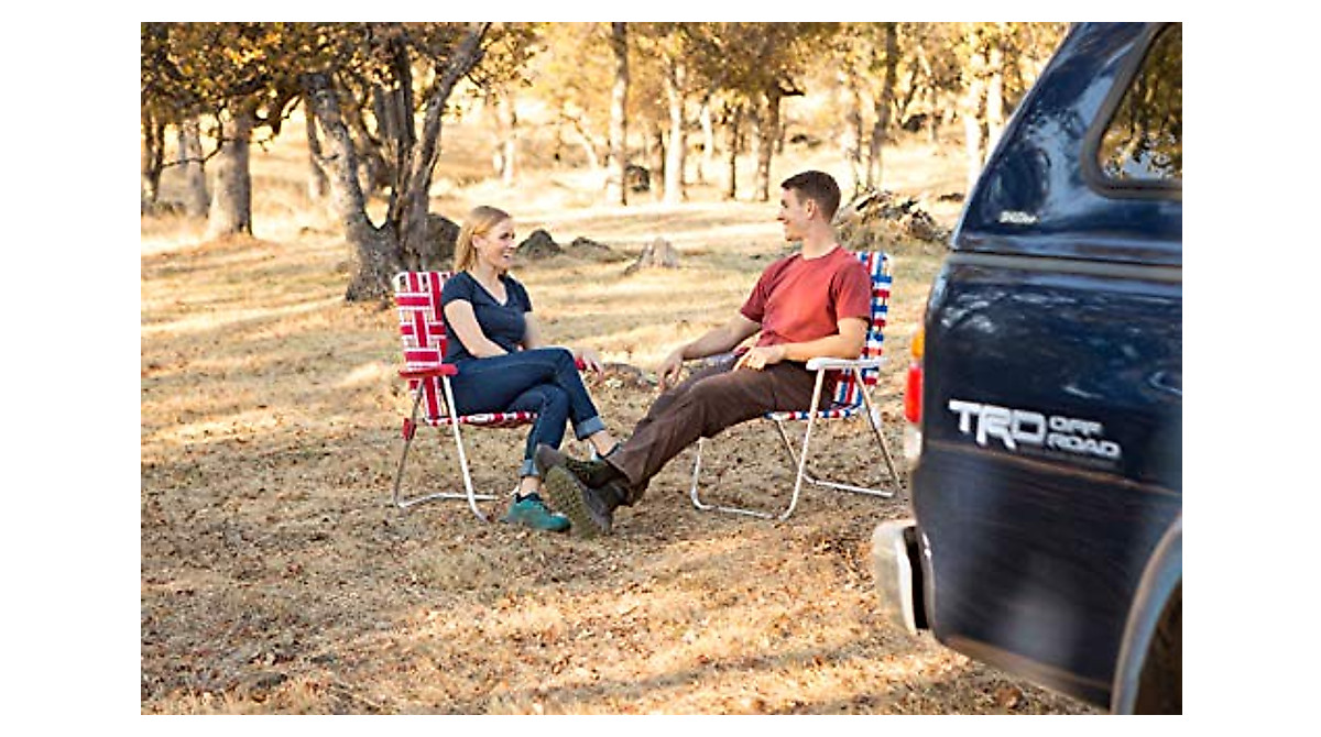 Outdoor Spectator Folding Lawn Chairs - 2-Pack in Red
