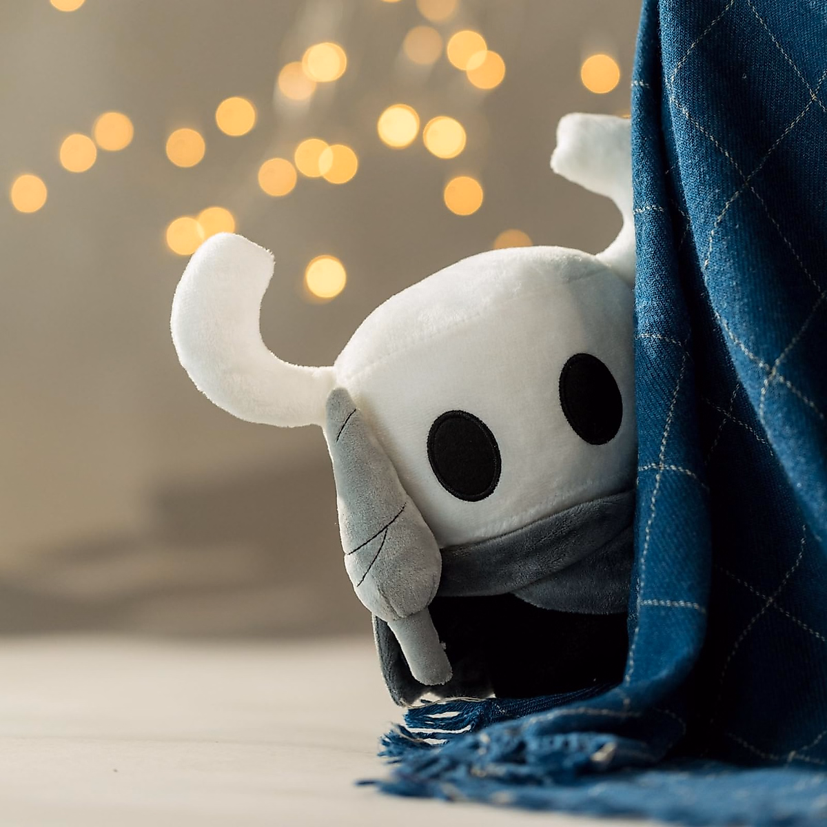 Game Hollow Knight Plush Toy, Cute Kawaii Cartoon Game Character Plush Doll, Soft Hollow Knight Plush Pillow, Great Gift for Kids and Game Fans(12in)