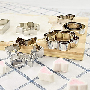 Cookie Cutters Set - Cookie Cutters Mini Geometric Shapes Cookie Cutters, Vegetable Shape Cutters for Kitchen, Baking, Halloween & Christmas, 12 Pcs (white)