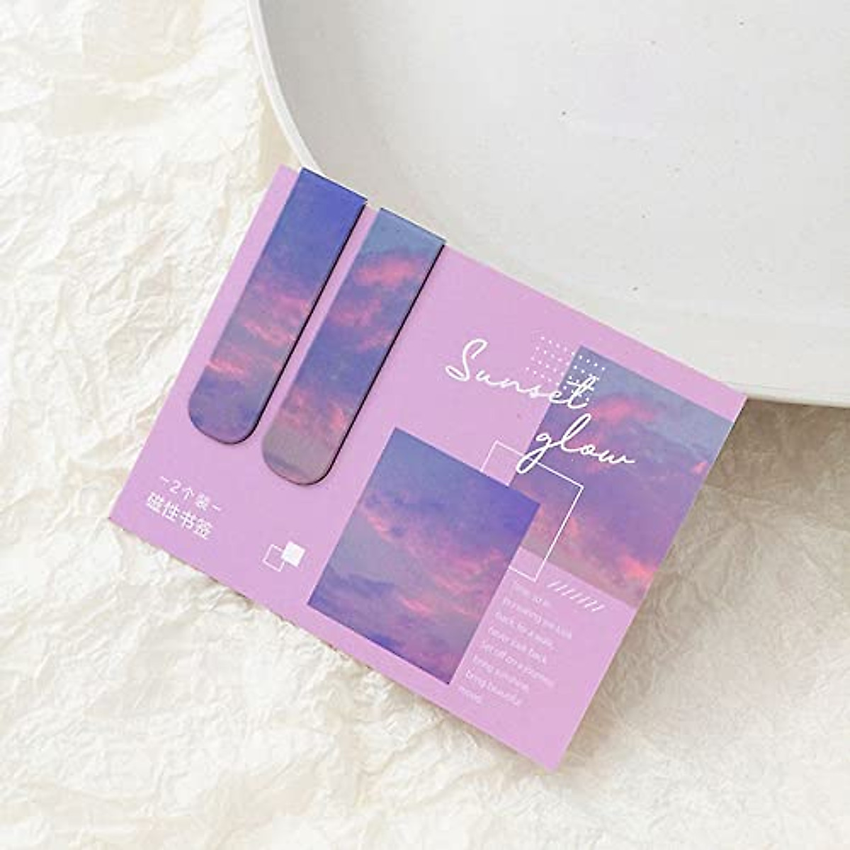 2pcs Magnet Bookmark, Forest Landscape Stationery Page Label Page Holder, Misty Fantasy Series Reading Book Mark Paper Clip(04)