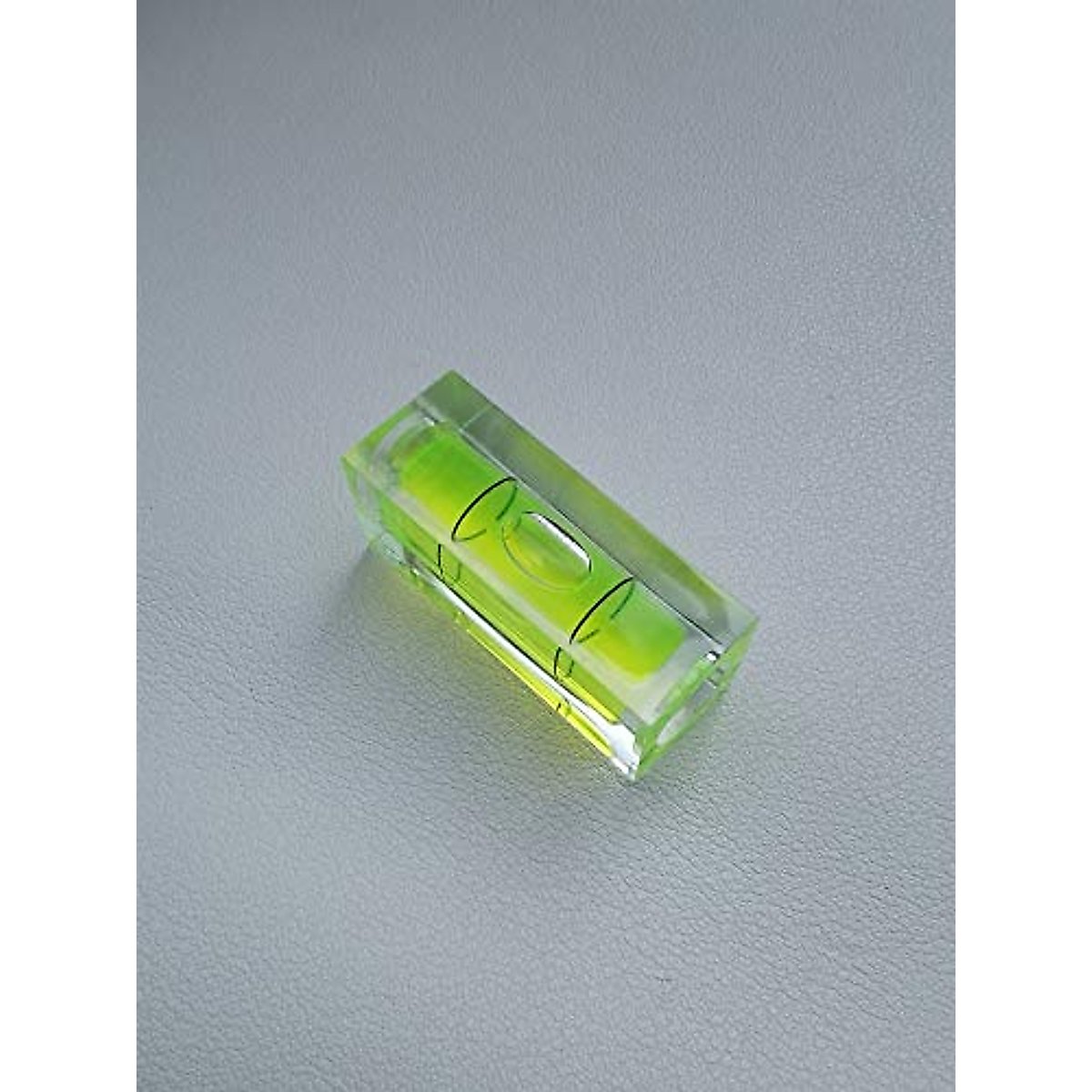 UMEI High precision rectangular horizontal bubble Spirit Bubble Level, Photo Frame Wall Square Level Bubble Level Inclinometer Frame Picture Hanging Measuring Tools(40x15x15mm)