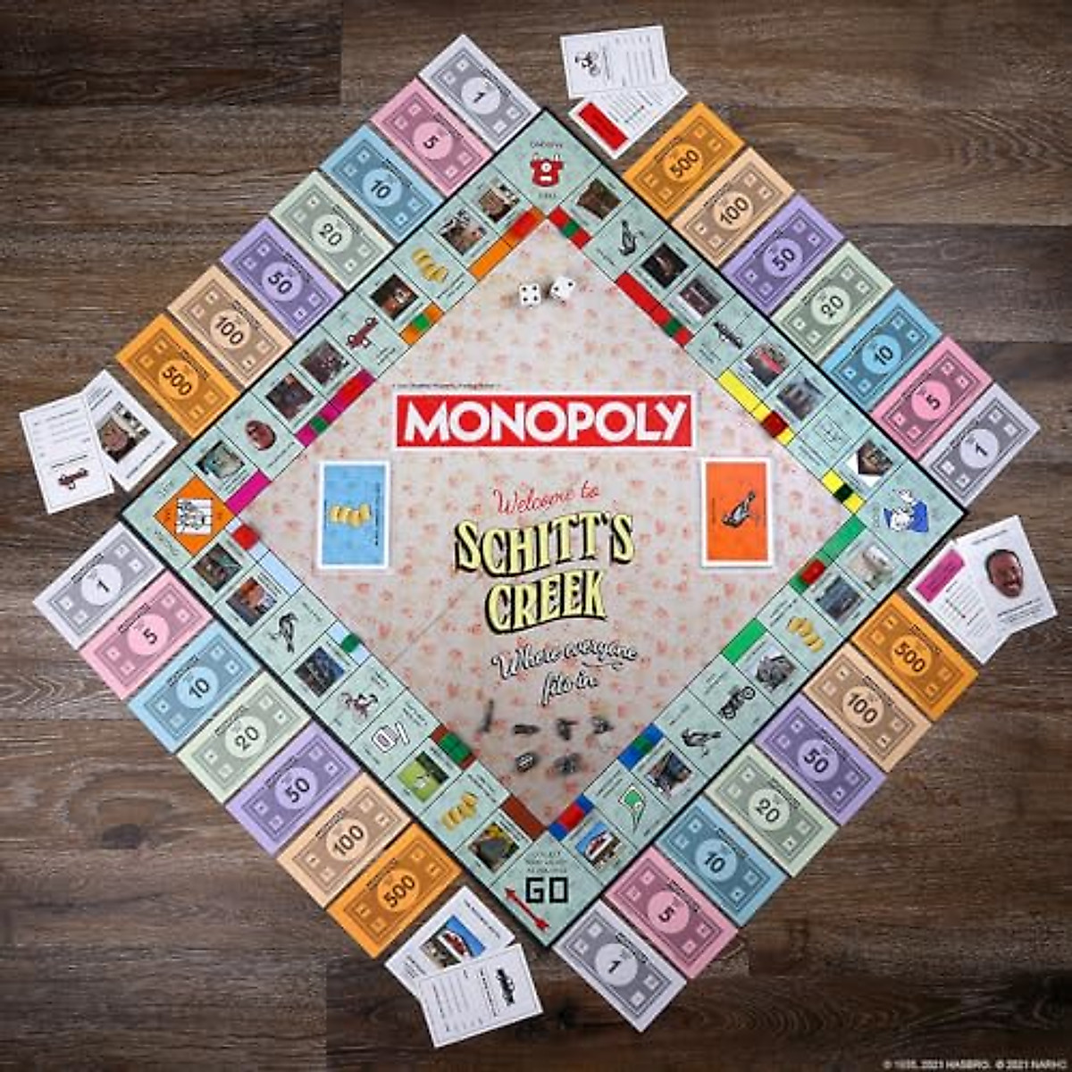 Monopoly Schitt's Creek | Game Tokens Include Bebe Crow, Patrick's Guitar, Rosebud Motel Key & More | Officially Licensed and Collectible Monopoly Game Based on Award Winning Series Schitt's Creek