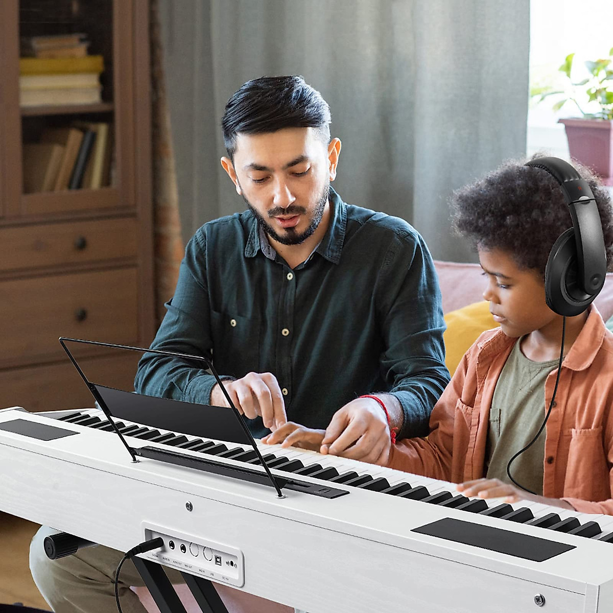 MUSTAR Digital Piano 88 Key Weighted Keyboard Hammer Action, MDP-1300 Weighted Keyboard Piano with Stand, Full Size Electric Piano Keyboard with for Beginners, Portable Case, Sustain Pedal, White