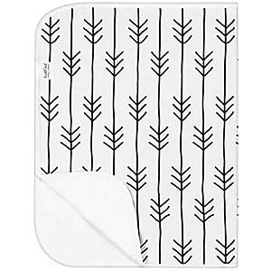 Kushies Deluxe Change Pad Flannel, One Direction Black & White