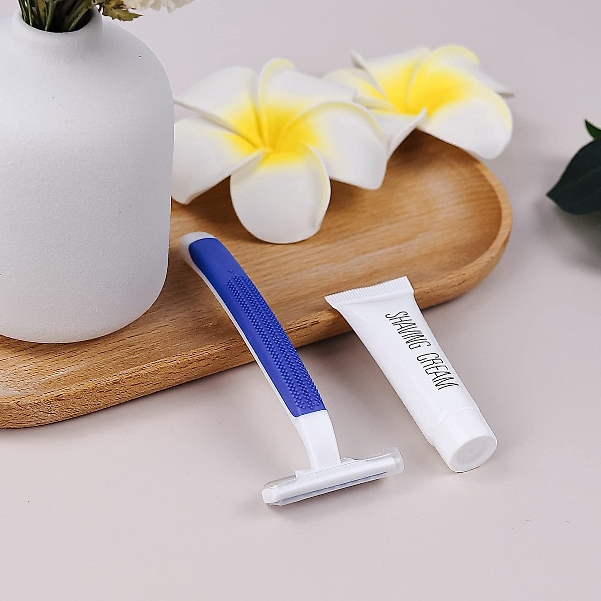 Disposable Razors in Bulk,razors individually wrapped bulk,Twin Blade Razors with Clear Safety Cap and Shaving Cream, Razors For Homeless, Hotel,Air Bnb,Shelter/Homeless/Travel (100PCS)