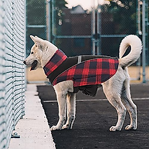 SAWMONG Dog Coat, British Style Plaid Dog Jacket with Reflective Strap, Windproof Waterproof Reversible Dog Winter Coat, Fleece Dog Vest with Furry Collar, Pet Apparel Cloth for Small Medium Large Dog