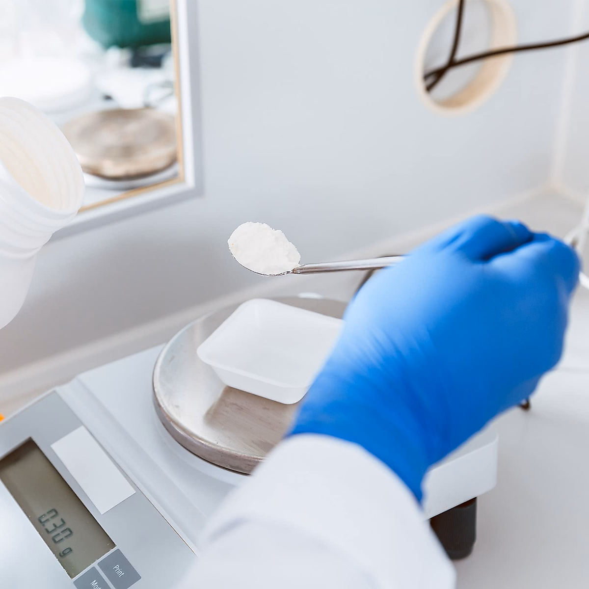 YOKIVE 2 Pcs Micro Spoons, Mini Measuring Scoops with Single Head | Sampling Reagents, Great for Lab (Silver Tone, Stainless Steel, 4.13-Inch)