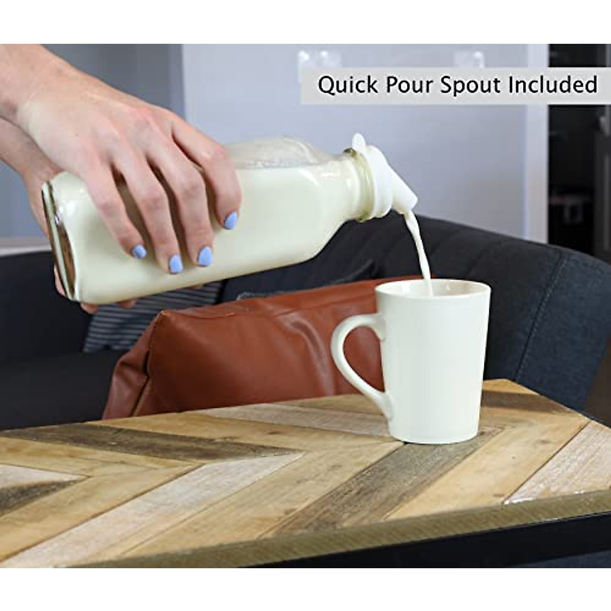 The Dairy Shoppe Heavy Glass Milk Bottle Jugs with Lids and Pour Spouts (2 pack, Liter/33.8 oz)