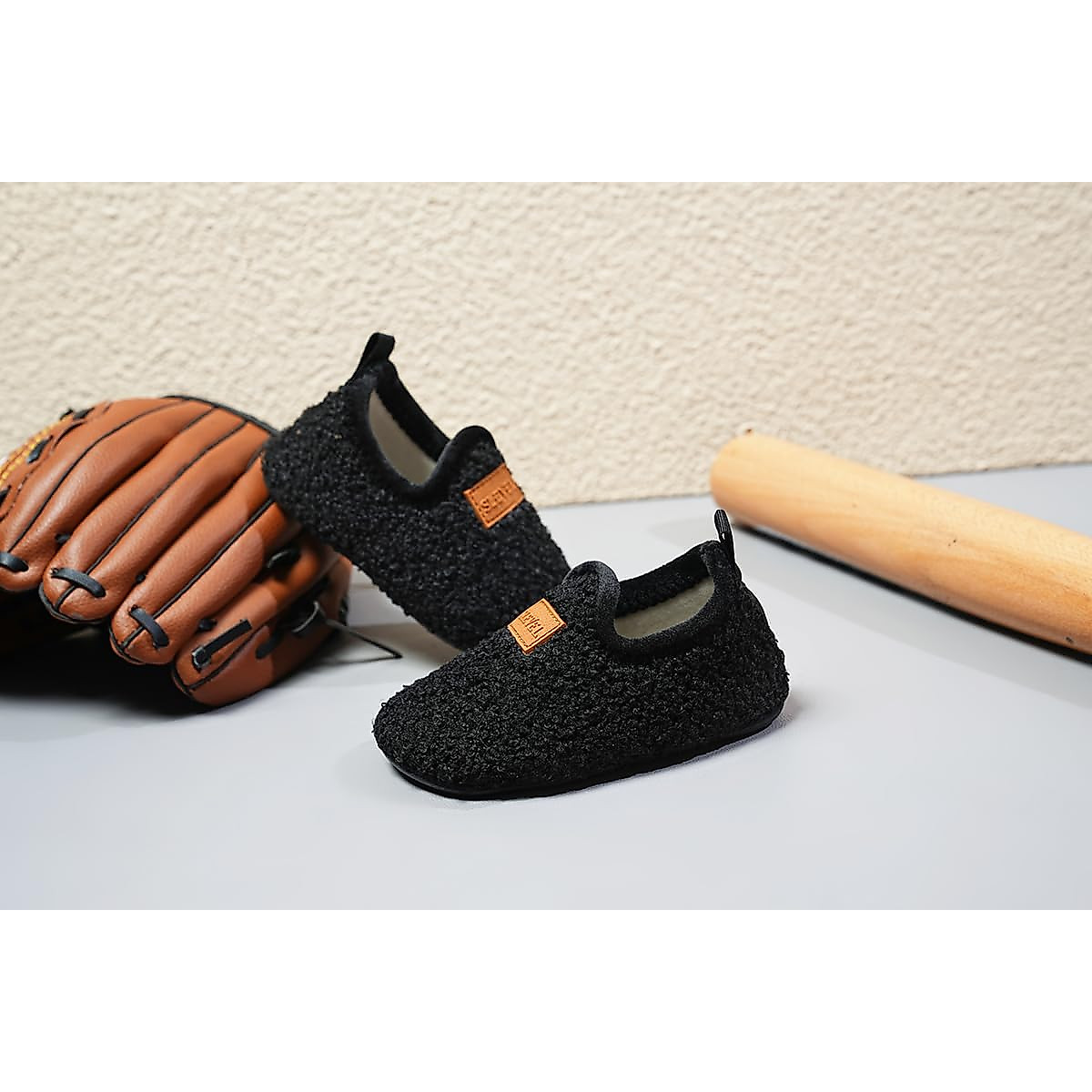 ditont Toddler Slippers Non-Slip Lightweight Indoor Winter Fuzzy Warm Kids Grip First Walking House Home Floor Shoes for Boy Girl (dt191005Black19)